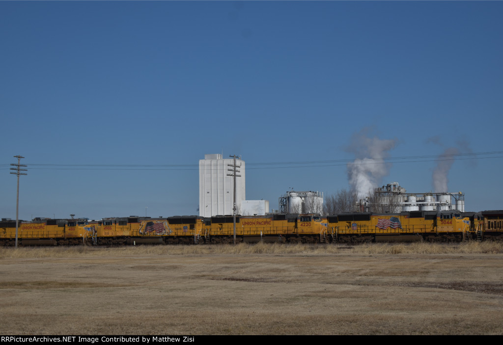 UP 4861 4986 4220 5044